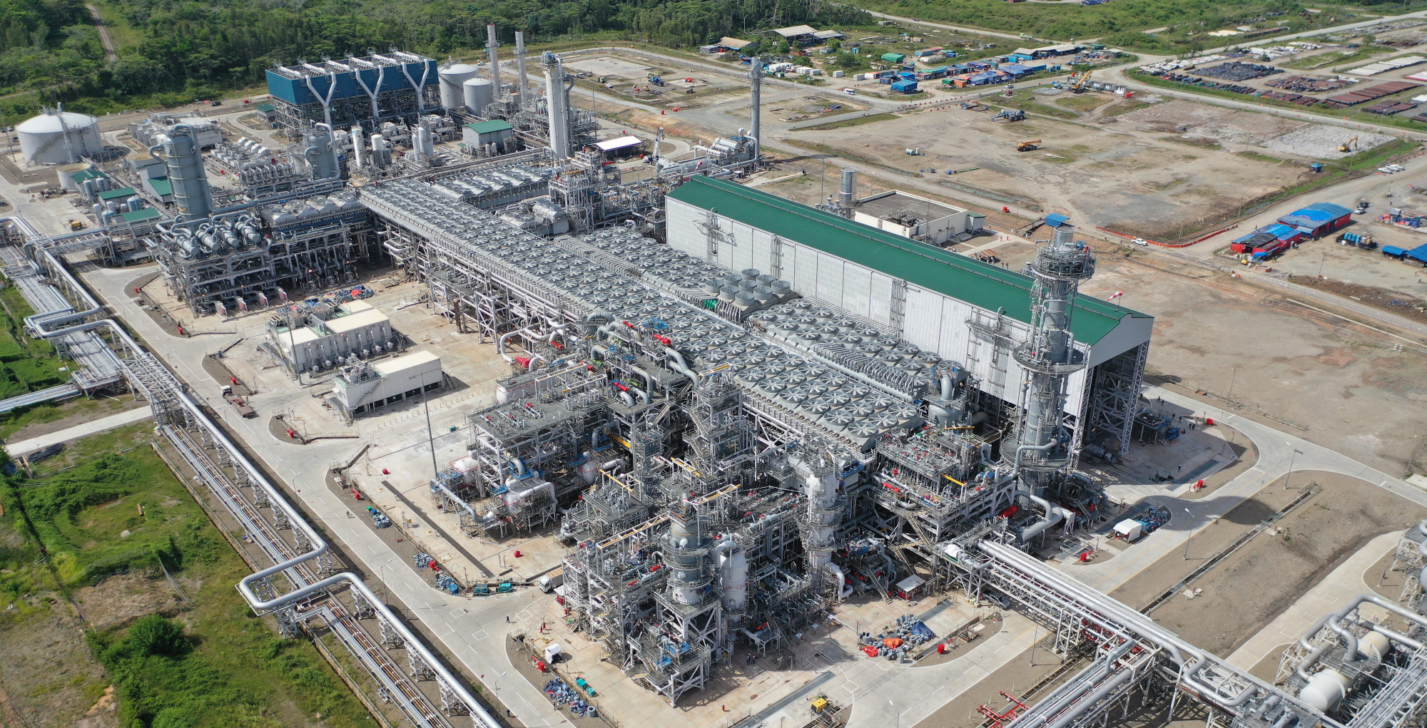 The gas liquefaction plant in Tangguh | Saipem